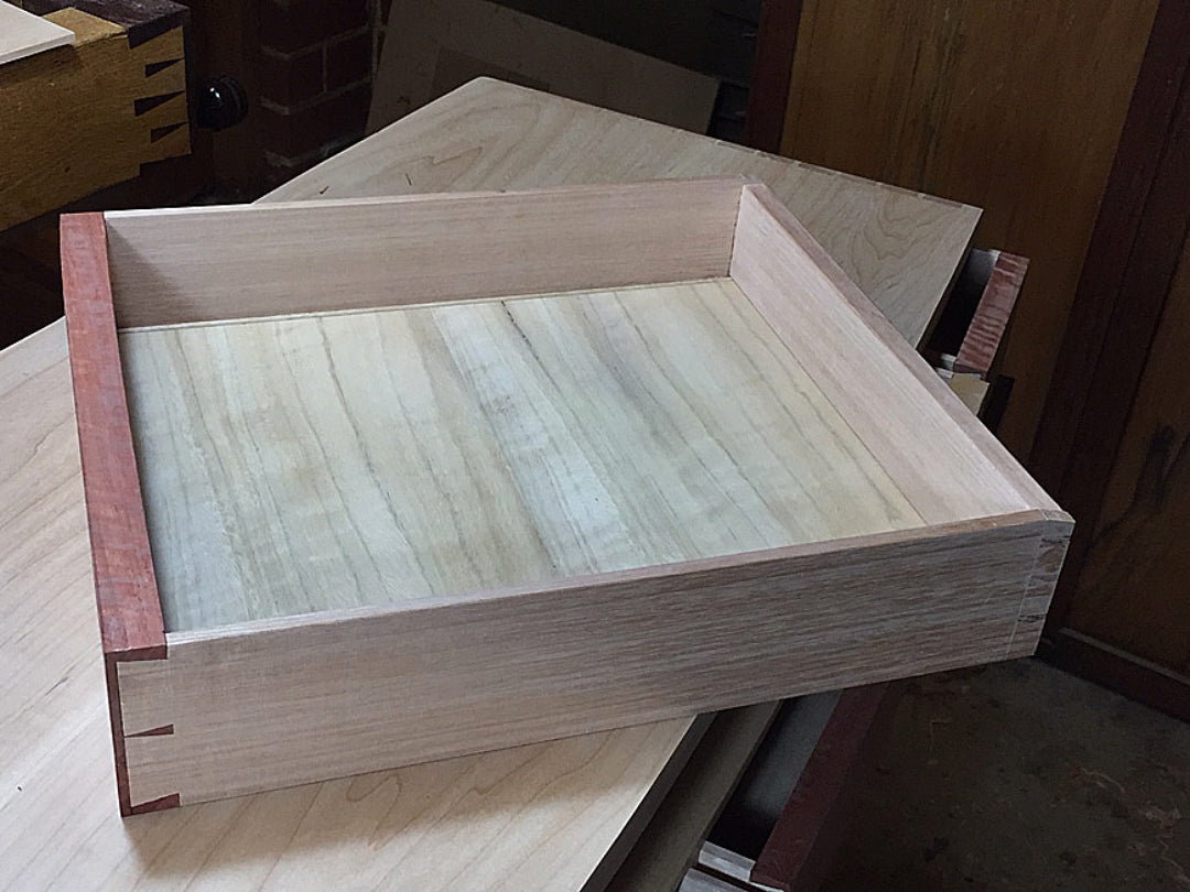 Woodworking Project Pictures - Dovetails | RobCosman.com