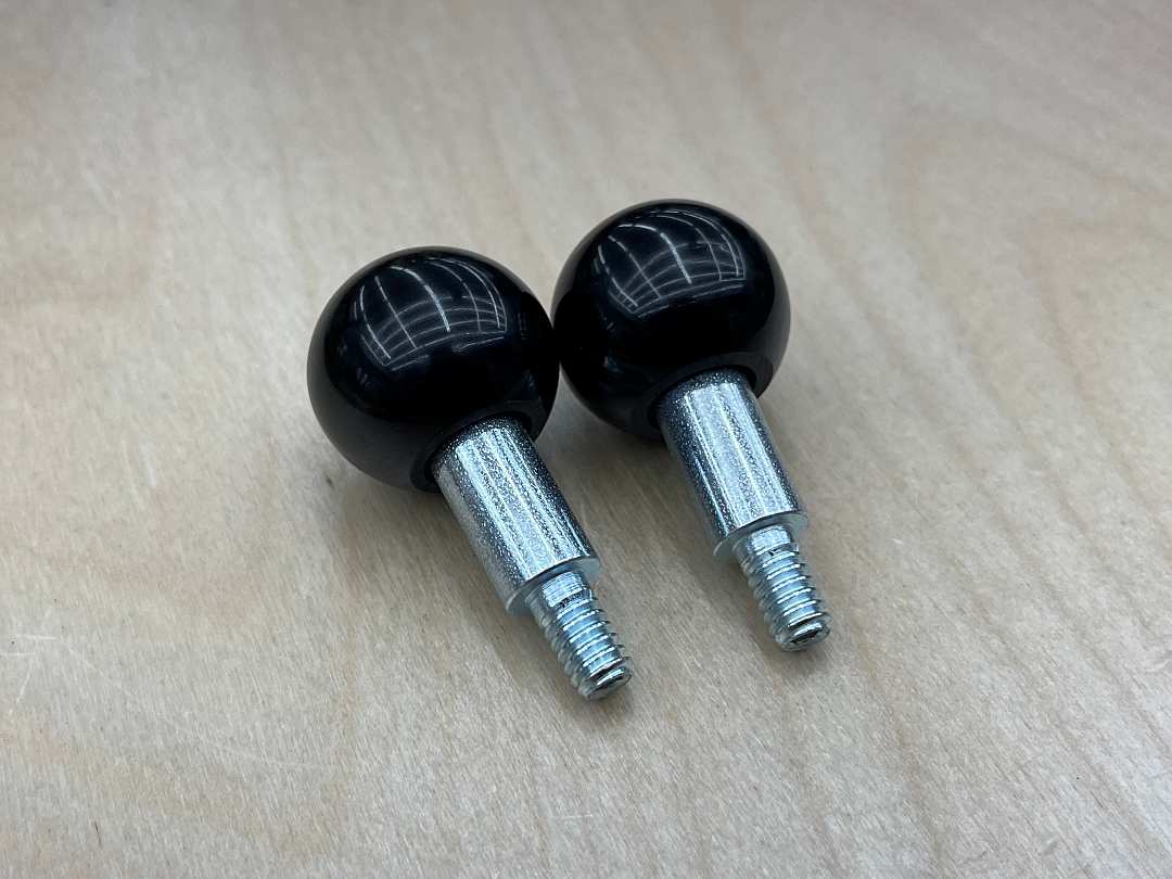 Moxon Vise Wheel Knobs | RobCosman.com