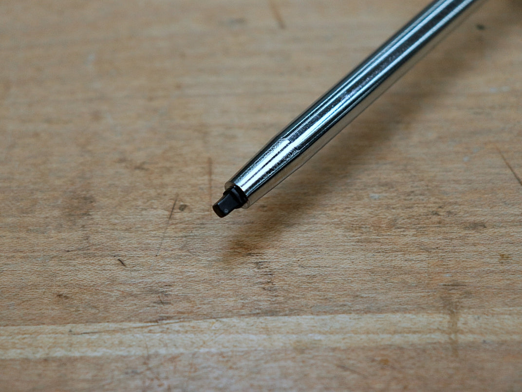 Robertson Standard Screwdriver #2 (Red) | RobCosman.com